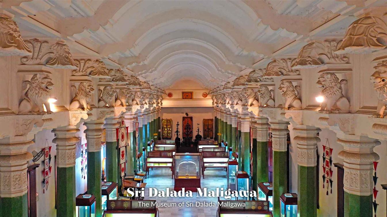 Temple Of The Tooth Museum - Sri Dalada Maligawa - Temple of the Sacred ...